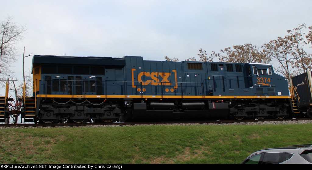 CSXT 3374 on Q031-16
